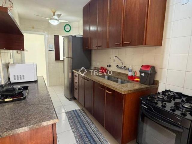 Apartamento á venda com 2 quartos, 1 banheiro, 1 vaga e 94m²