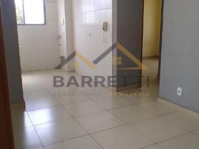 Apartamento à venda com 2 quartos, 1 banheiro e 1 vaga de garagem no Condomínio
