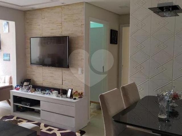 APARTAMENTO À VENDA COM 2 QUARTOS 1 SUÍTE 1 VAGA