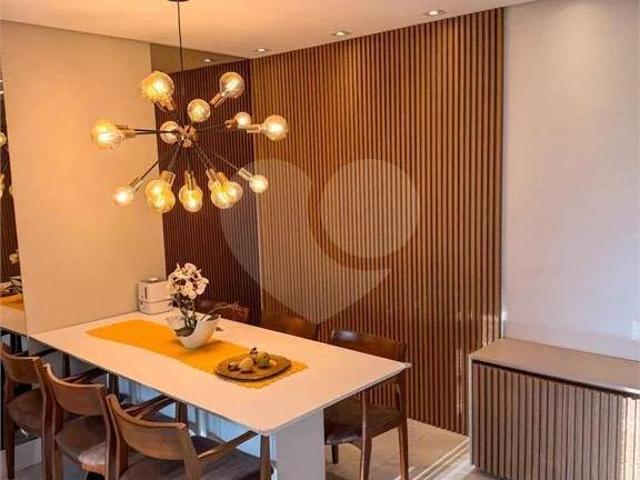 APARTAMENTO À VENDA COM 2 QUARTOS 1 SUÍTE 1 VAGA NA BARRA FUNDA