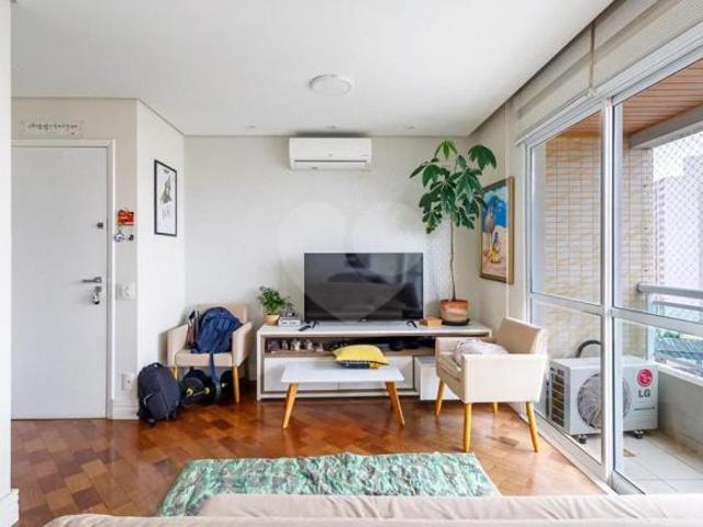 APARTAMENTO À VENDA COM 2 QUARTOS 1 SUÍTE 2 VAGAS NA VILA MARIANA
