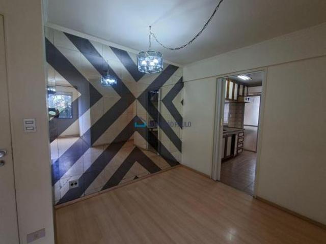 Apartamento à venda com 2 quartos, 2 banheiros, 1 vaga, entre o metrô Saúde e São Judas