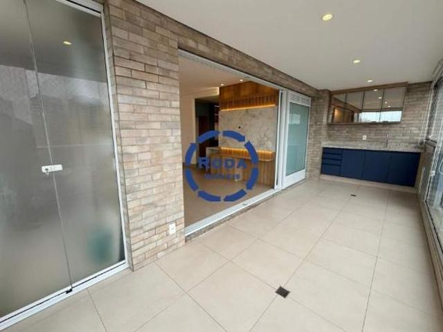 Apartamento a venda com 2 quartos, 2 banheiros, lazer, Ponta da Praia Santos/SP