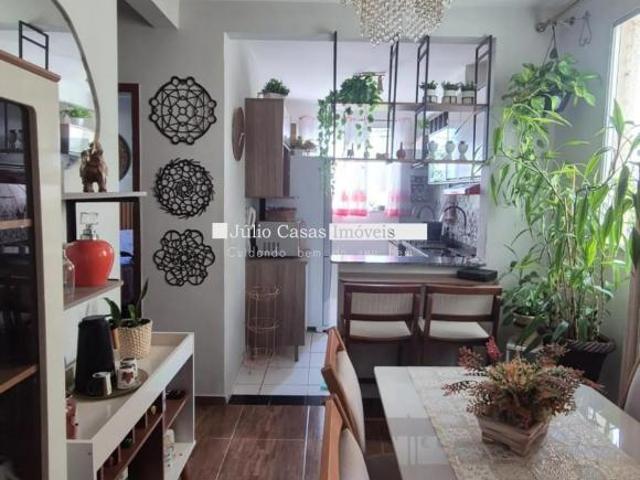 Apartamento à venda com 2 quartos