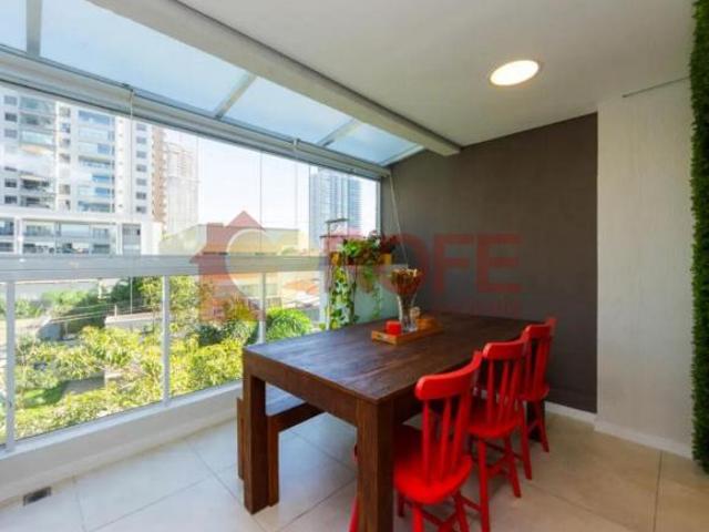 Apartamento á venda com 2 quartos, 60 m2 no Brooklin