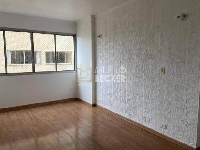 Apartamento à Venda com 2 quartos 64 m² no Bairro Centro SJC