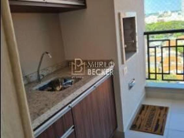 Apartamento à venda com 2 quartos 68m Bairro Parque Industrial