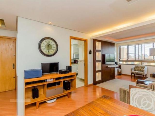 Apartamento à venda com 2 quartos 89 m²