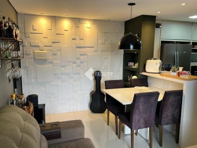 Apartamento à venda com 2 quartos e 1 vaga