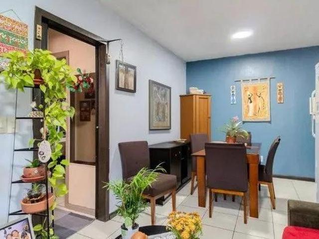 Apartamento à venda com 2 quartos e 1 vaga