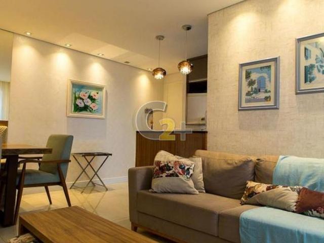 Apartamento à venda com 2 quartos e 1 vaga