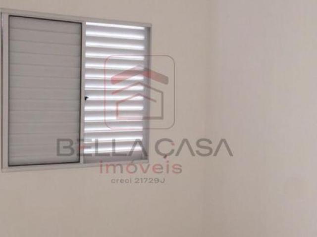 Apartamento a venda com 2 quartos e 1 vaga de garagem