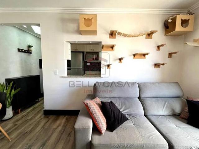 Apartamento a venda com 2 quartos e 1 vaga de garagem