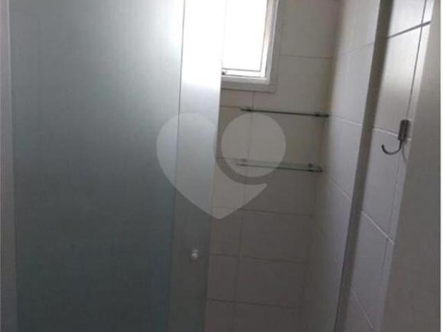 Apartamento á venda com 2 quartos e 1 vaga de garagem no Jardim Las Vegas