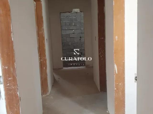 Apartamento à venda, com 2 quartos e 1 vaga em Santo André, no Jardim Stella