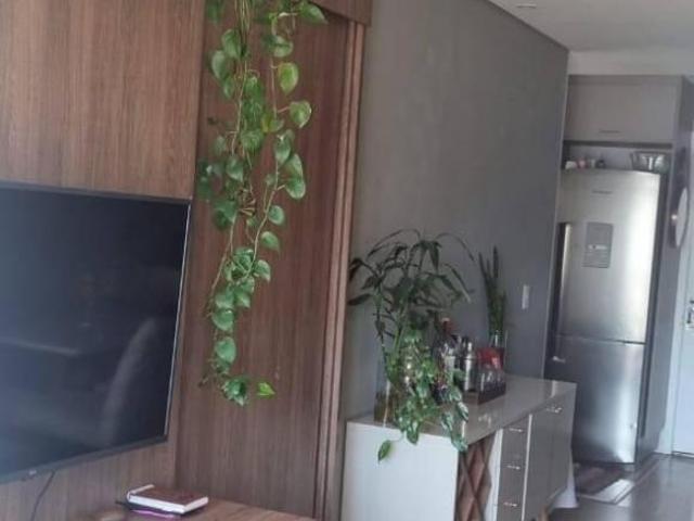 Apartamento á Venda com 2 Quartos e uma 1 Vaga de garagem em Osasco