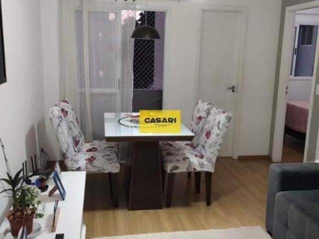 Apartamento à Venda com 2 Quartos e Sacada em São Bernardo do Campo | Condomínio