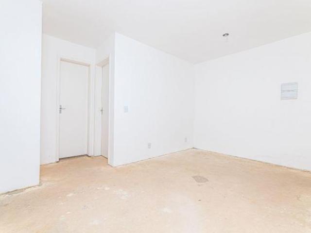 Apartamento a venda com 2 quartos em Campo Largo