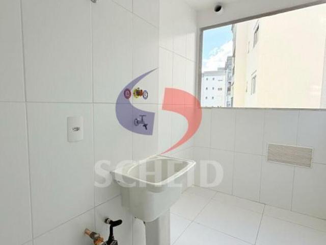 Apartamento á venda com 2 quartos em Santo amaro