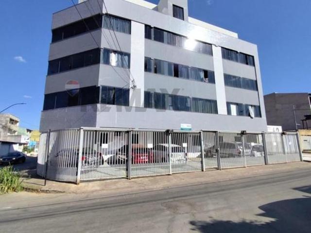Apartamento à Venda com 2 Quartos, Elevador e Garagem no Riacho Fundo II – DF
