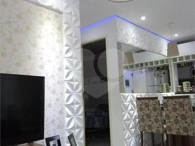 Apartamento à venda com 2 quartos no condomínio Camuri, São Paulo
