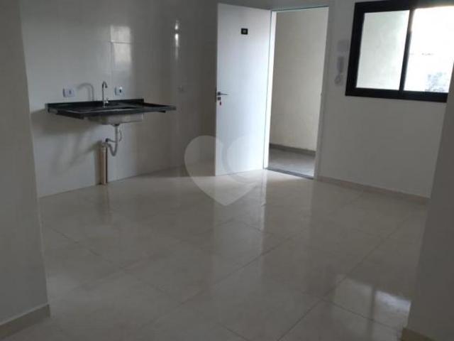 Apartamento à venda com 2 quartos no condomínio Daizix, São Paulo