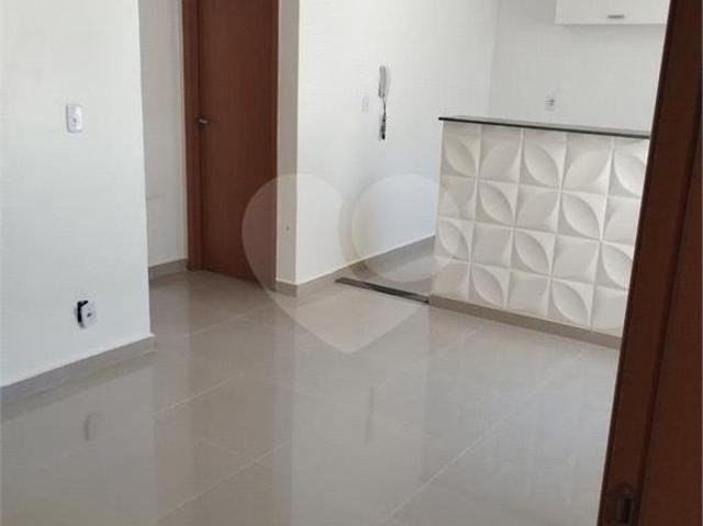 Apartamento à venda com 2 quartos no condomínio Mont Everest, São Carlos