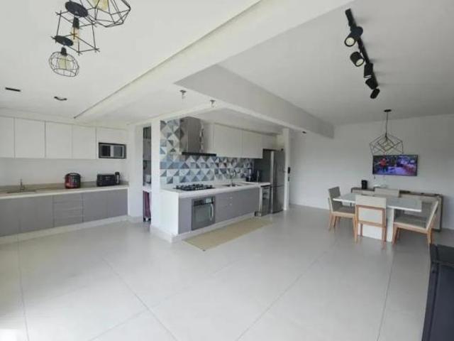 Apartamento à venda com 2 quartos no Condomínio Royal Park Barueri