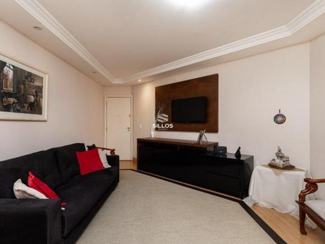 Apartamento à venda com 2 quartos no Água Verde em Curitiba