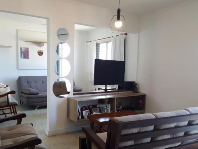 Apartamento à venda com 2 quartos no bairro Centro