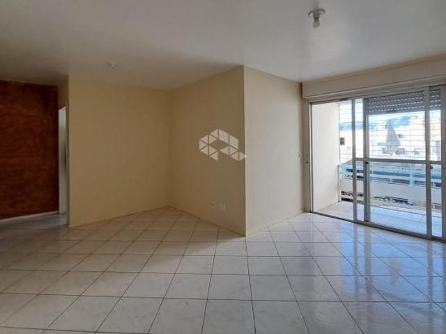 Apartamento à venda com 2 quartos no Bairro Centro em Santa Maria RS