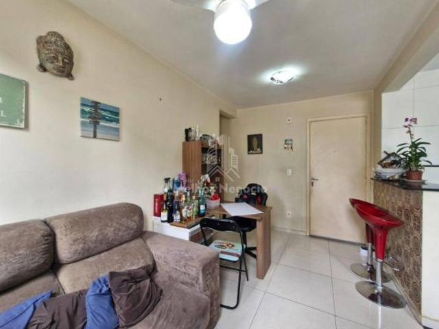 Apartamento à Venda com 2 Quartos no Bairro Vila Campo Sales em Campinas/Sp