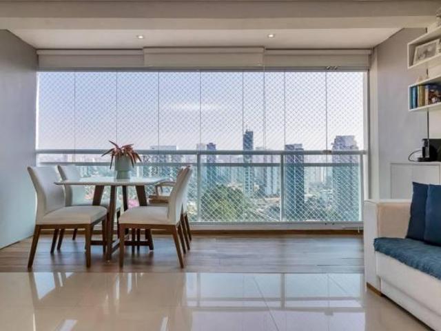 Apartamento à venda com 2 quartos no Brooklin Paulista