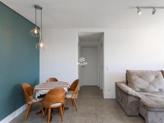 Apartamento à venda com 2 quartos no Ecoville em Curitiba