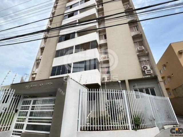 Apartamento á Venda com 2 quartos no Ed. Mary Antônia