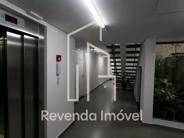 Apartamento a venda com 2 quartos no Morumbi