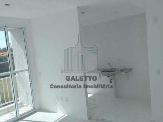 Apartamento à Venda com 2 Quartos no Solaris Condomínio Parque no Jardim São Vicente em Campinas