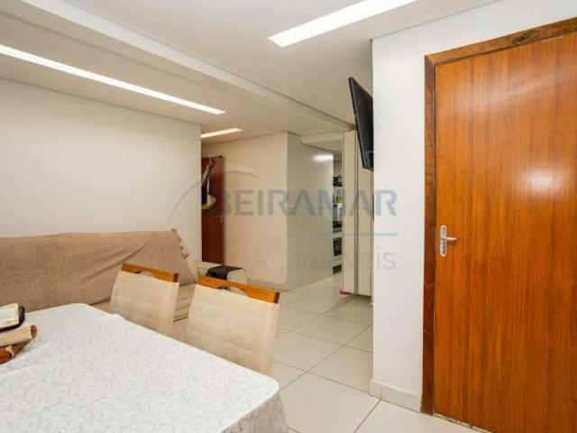 Apartamento à Venda com 2 Quartos no Quará II