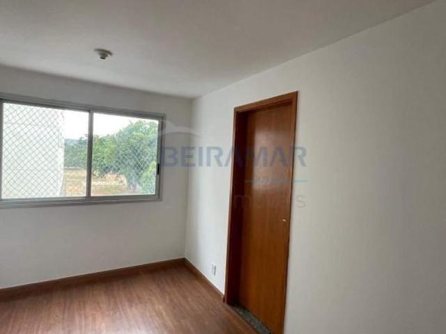 Apartamento à Venda com 2 Quartos no Residencail Montivelle Samambaia Sul