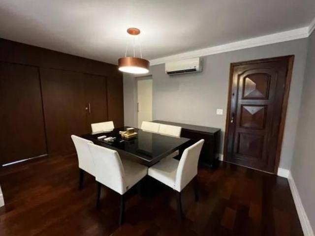 Apartamento à venda com 2 quartos nos Jardins