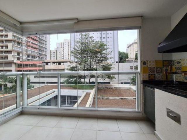 Apartamento à venda com 2 quartos na Cidade Monções