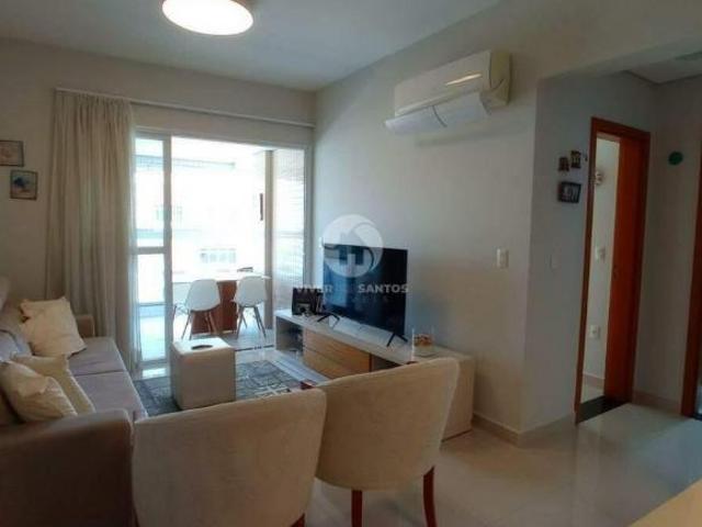 Apartamento à Venda com 2 quartos na quadra da praia do Embaré Santos