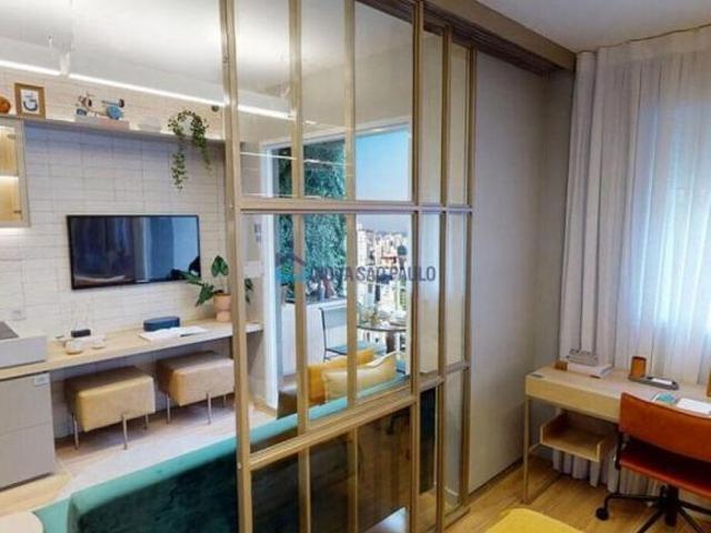 Apartamento à venda, com 2 quartos, na Vila Mariana, próximo ao metrô Ana Rosa