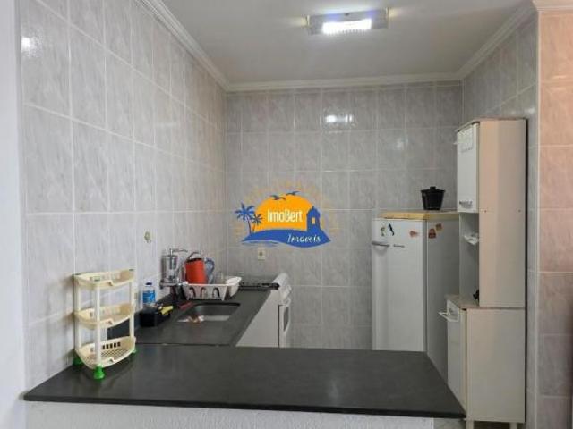 Apartamento a venda com 2 quartos sendo1 suíte e 1 vaga 300 metros da praia, Bertioga SP