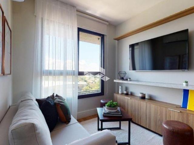 Apartamento à venda com 2 quartos, sendo 1 suíte, 1 vaga/box, bairro Coronel Nas