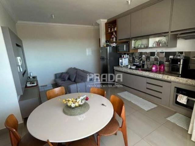 Apartamento à venda com 2 quartos sendo 1 suíte Tubalina Uberlândia/MG