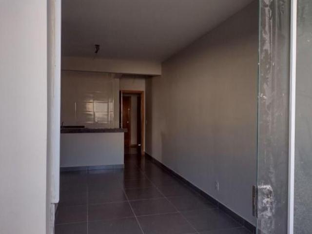 Apartamento à venda com 2 quartos sendo 1 suíte Vida Nova Uberlândia/MG