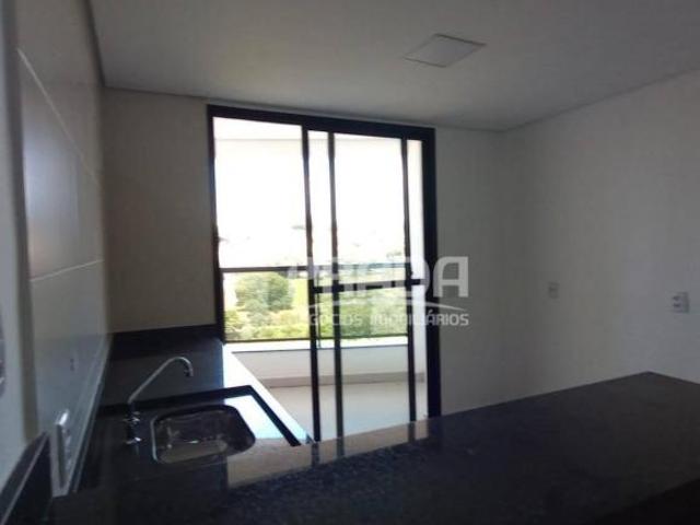 Apartamento à venda com 2 quartos sendo 1 suíte B. Daniel Fonseca Uberlândia/MG