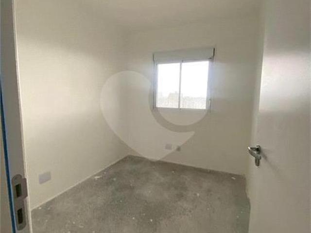 Apartamento à Venda no Condomínio Altano – Vila Rosália