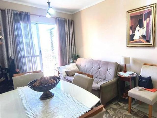 Apartamento à venda com 2 quartos, sendo 1 suíte, no condomínio Green View, São Carlos